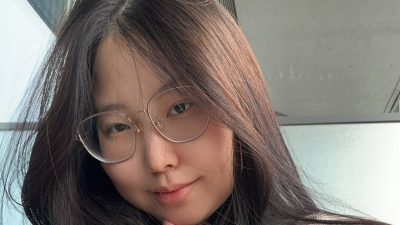 Pesona Bree Wales Covington, Conten Kreator Yang Sukses Kuliah S2 di Singapura! Indo1